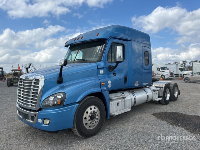 2017 Freightliner Cascadia 125 6x4 T/A Sleeper Truck Tractor | Ritchie ...