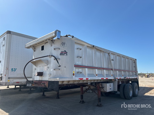 2001 Benson 28 ft T/A End Dump Trailer | Ritchie Bros. Auctioneers