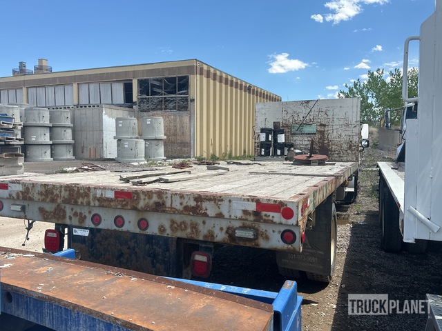 2007 Freightliner Business Class M2 4x2 Flatbed Truck in Littleton ...