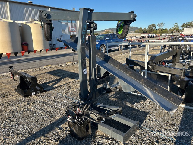 2025 GIYI GY-GR87 2200 mm Skid Steer Grader (Unused) | Ritchie Bros ...