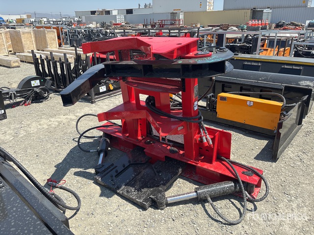 2025 GIYI GY-TS29 28 in Skid Steer Tree Shear (Unused) | Ritchie Bros ...