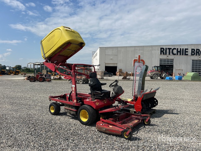 2004 Gianni Ferrari T2 L EL Turbo 2 Mower Tractor | Ritchie Bros ...