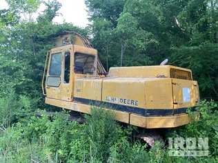 1991 John Deere 690D Tracked Excavator (Inoperable) in De Soto, Kansas ...