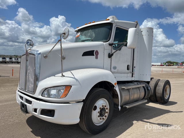 2013 Kenworth T660 4x2 Day Cab Prime Mover (Inoperable) | Ritchie Bros. Auctioneers