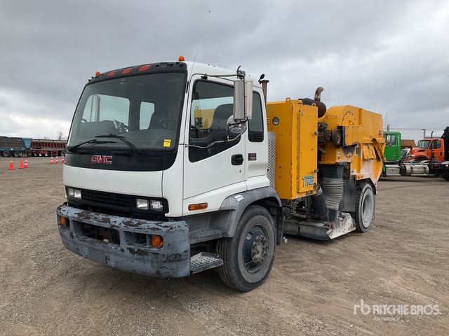 Tymco DST-6 on 2008 GMC T7500 Sweeper Truck | Ritchie Bros. Auctioneers