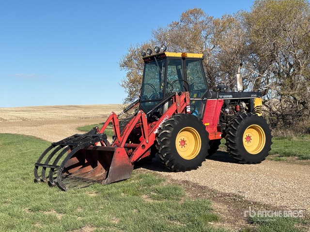 1985 Versatile 256 4WD Tractor | Ritchie Bros. Auctioneers