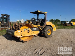 2020 Volvo SD115B Smooth Drum Compactor in Lake Worth, Texas, United ...