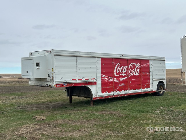 1999 S/A 33 ft Coca Cola Trailer Divers - Remorque | Ritchie Bros ...