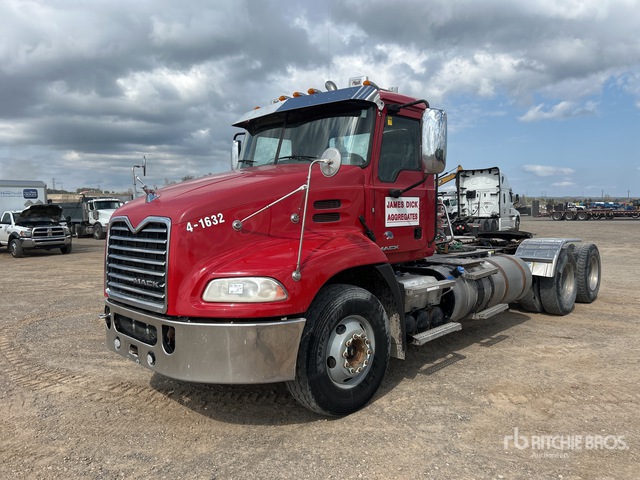 2016 Mack CXU613 6x4 T/A Day Cab Truck Tractor | Ritchie Bros. Auctioneers