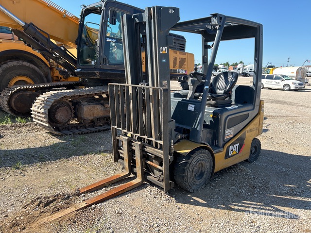 2012 Cat 2EPC5000 4980 lb Electric Forklift (Inoperable) | Ritchie Bros ...