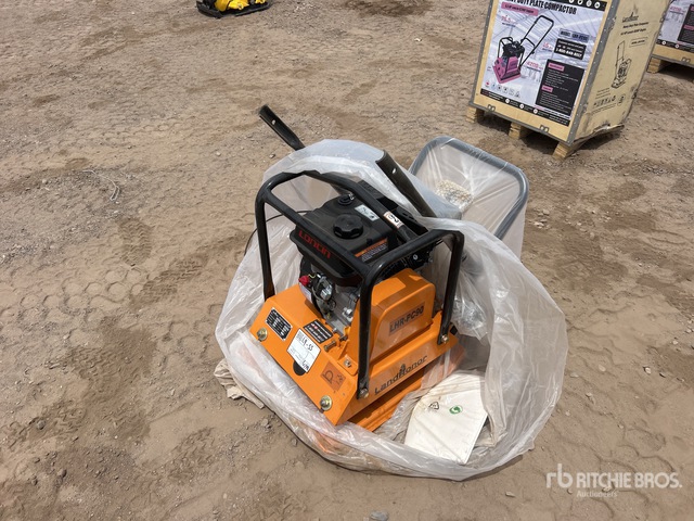 2025 Landhonor LHR-PC90H Vibratory Plate Compactor (Unused) | Ritchie ...