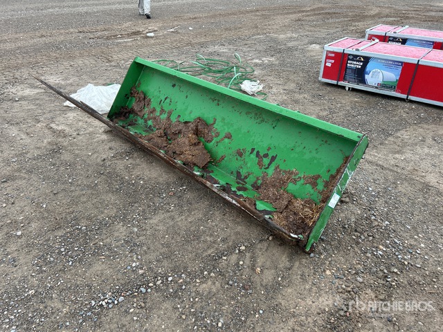 HLA 84 in Manure Fork | Ritchie Bros. Auctioneers