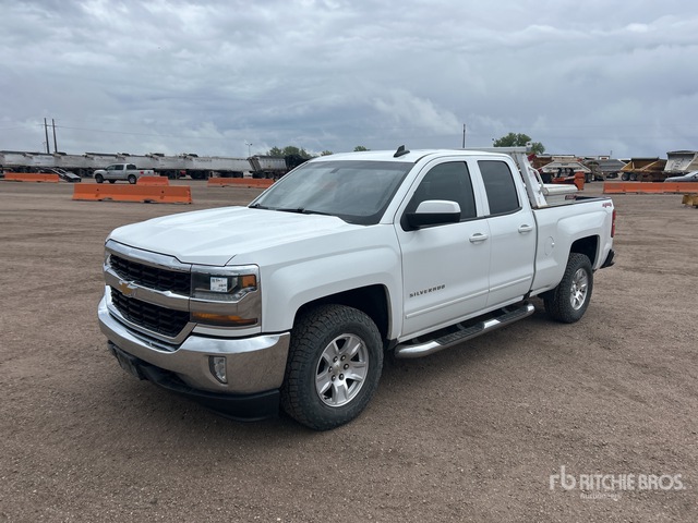 2019 Chevrolet 1500 LT 4x4 Extended Cab Pickup | Ritchie Bros. Auctioneers