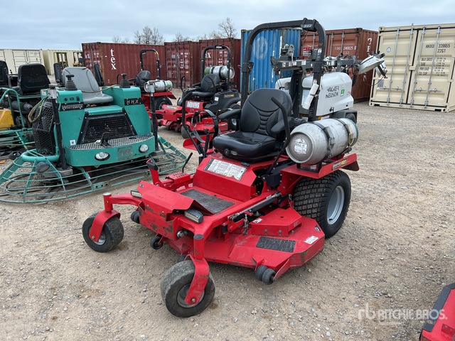 Snapper S200X Pro Ride-On Lawn Mower | Ritchie Bros. Auctioneers