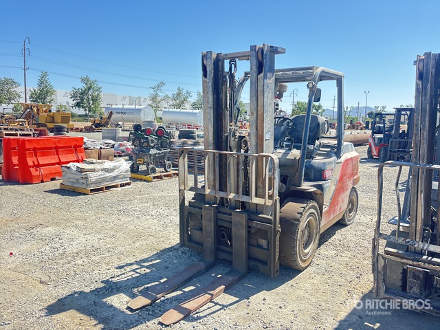 2014 Toyota 8FG45U 9150 lb Pneumatic Tire Chariot Élévateur | Ritchie ...
