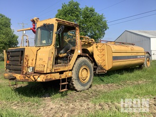 2001 Cat 613C Series II Water Wagon in Columbus, Ohio, United States ...