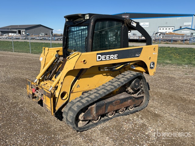 2006 John Deere CT332 Compact Track Loader | Ritchie Bros. Auctioneers