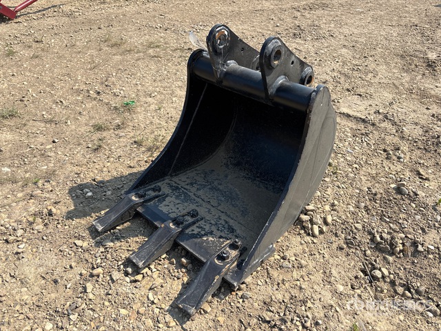 Sitrex 16 in Digging Backhoe Rear Bucket (Unused) | Ritchie Bros ...