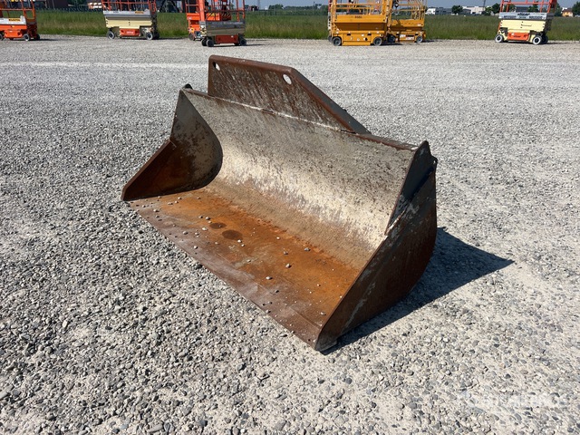 ZM2 Telehandler Bucket | Ritchie Bros. Auctioneers