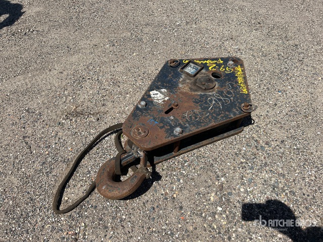 Grove 15 ton 1 Sheave Load Block | Ritchie Bros. Auctioneers