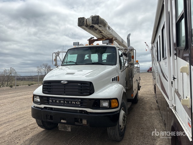 Terex Telelect Hi-Ranger on 2001 Sterling M7500 Acterra Acterra 4x2 ...
