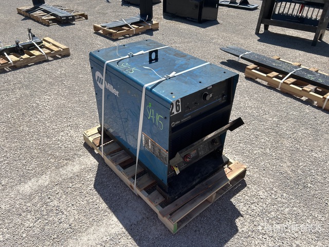 Miller Deltaweld 652 650 A Skid-Mounted Multi-Process Electric Welder ...