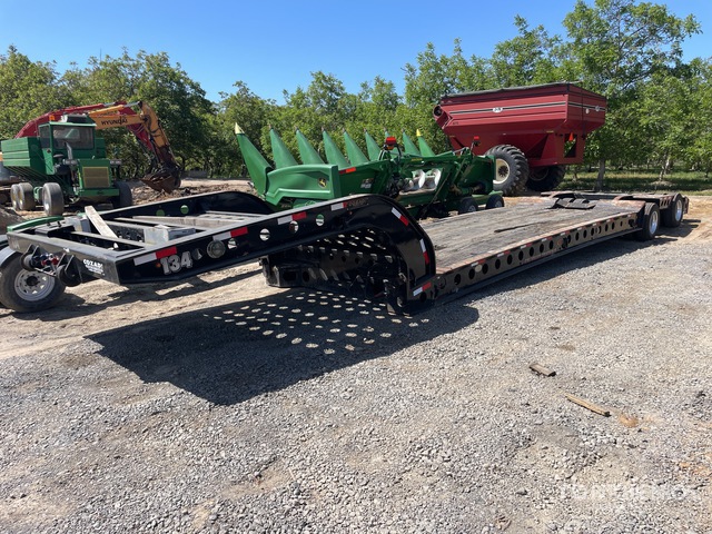 2018 Cozad 44 t 16-Wheel Removable Gooseneck Low Loader | Ritchie Bros ...