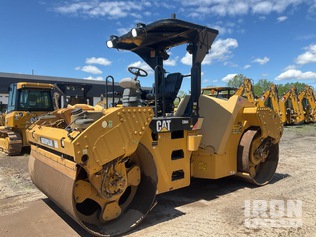2015 Cat CB64 Double Drum Roller in Holtsville, New York, United States ...