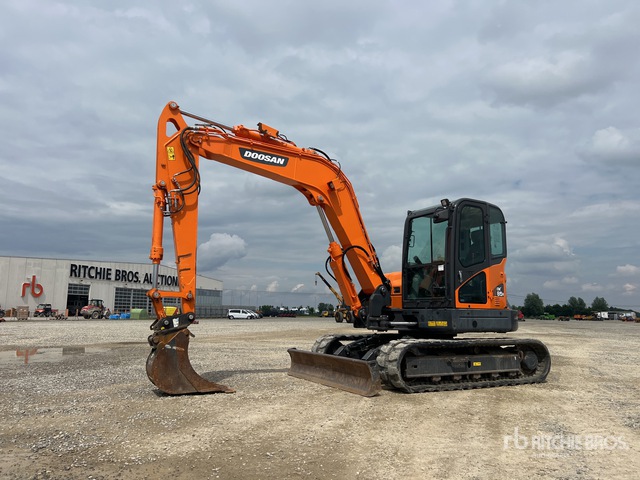 2021 Doosan DX85R-3 Tracked Excavator | Ritchie Bros. Auctioneers