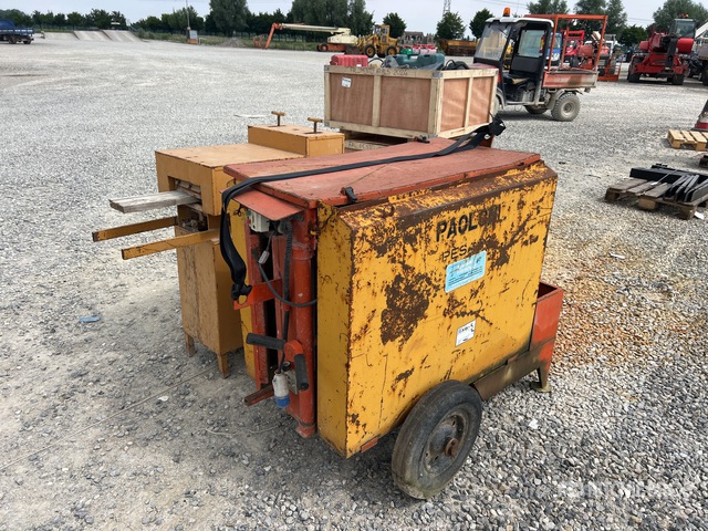 Qty of Panel Cleaner | Ritchie Bros. Auctioneers