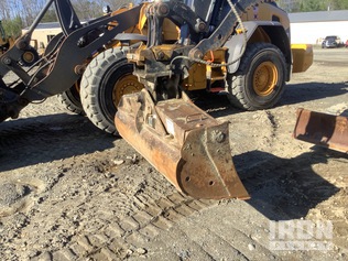 54 in Q/C Hydraulic Tilting Excavator Bucket - Fits John Deere 60G in ...
