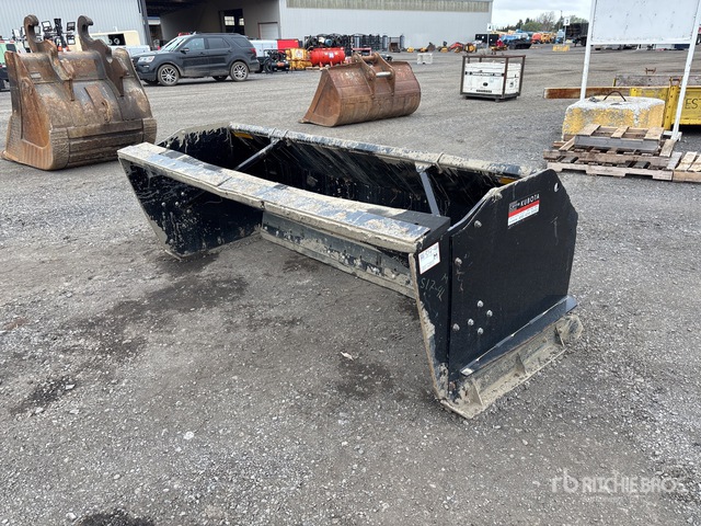 Kubota 96 in Skid Steer Snow Pusher | Ritchie Bros. Auctioneers