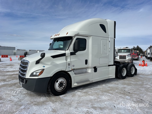 2019 Freightliner Cascadia 126 6x4 T/A Sleeper Truck Tractor | Ritchie ...