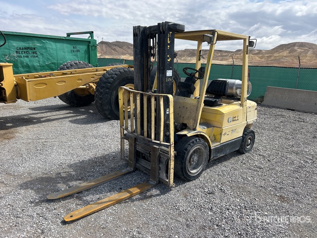 1997 Hyster H50XM 4800 lb Pneumatic Tire Forklift | Ritchie Bros ...