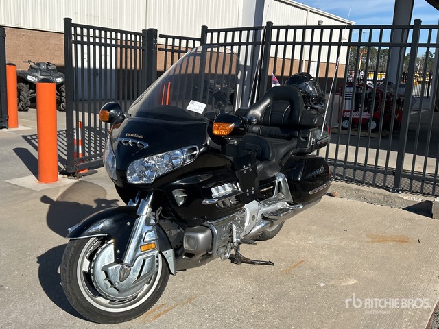2002 Honda Goldwing GL 1800 cc Cruiser Bike | Ritchie Bros. Auctioneers