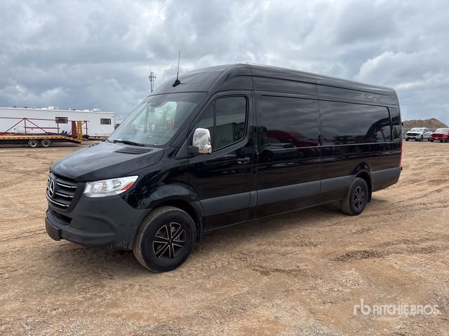 2019 Mercedes-Benz REBUILT Sprinter 2500 Cargo Van | Ritchie Bros ...