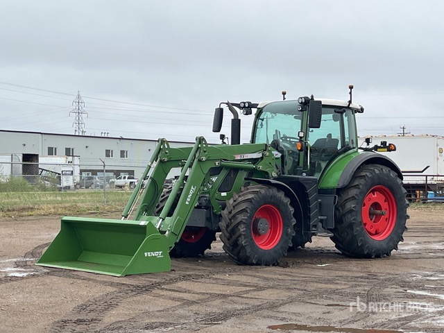 2017 Fendt 718 Vario 4WD Tractor | Ritchie Bros. Auctioneers