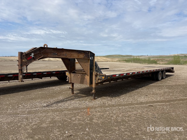 2012 PJ Trailers 38 ft T/A Gooseneck Flatbed Trailer | Ritchie Bros ...
