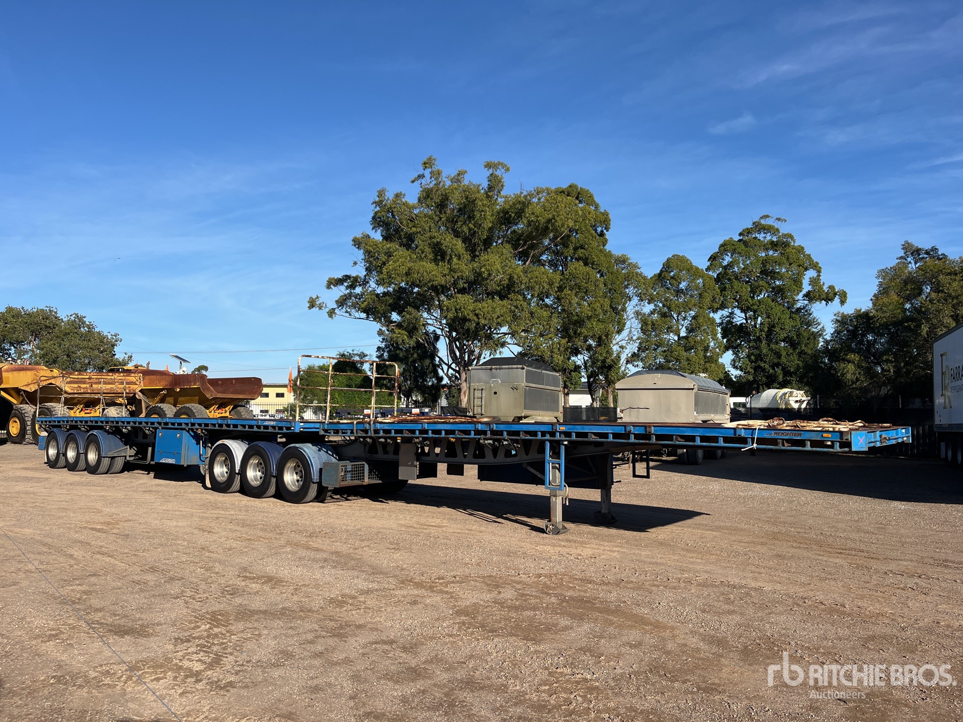 2008 MaxiTrans 8.5 m Tri/A B-Double Lead Flatbed Trailer | Ritchie Bros ...