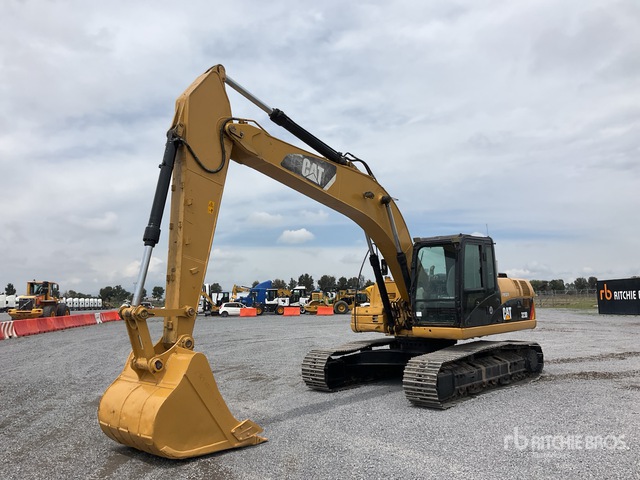 2010 Cat 323D L Excavadora Hidraulica / Tracked Excavator | Ritchie ...