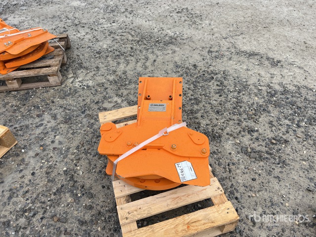 2023 Deleks CF11 Clamp (Unused) | Ritchie Bros. Auctioneers
