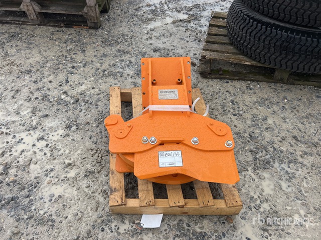 2023 Deleks CF11 Clamp (Unused) | Ritchie Bros. Auctioneers
