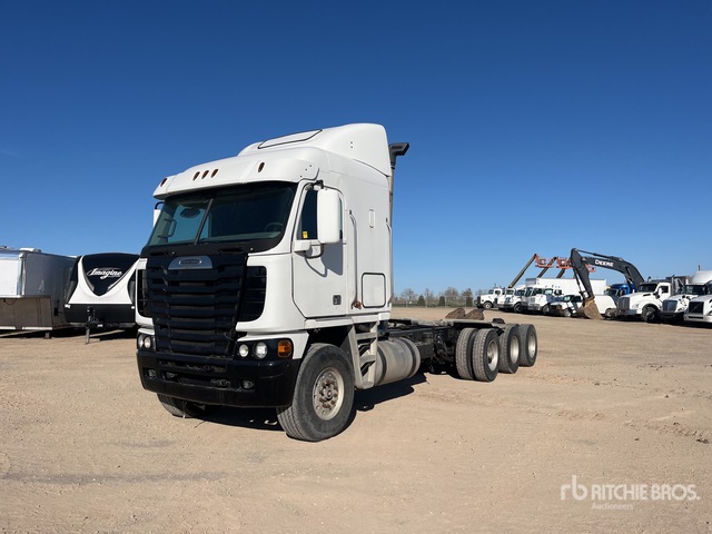 2014 Freightliner Argosy 8x6 Cabover Sleeper Prime Mover | Ritchie Bros ...