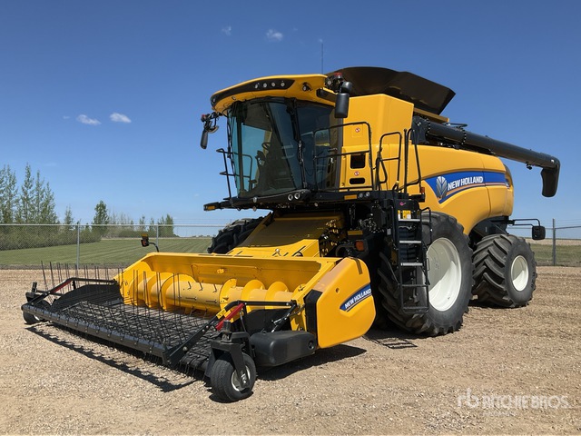 2023 New Holland CX8.80 Combine Harvester | Ritchie Bros. Auctioneers