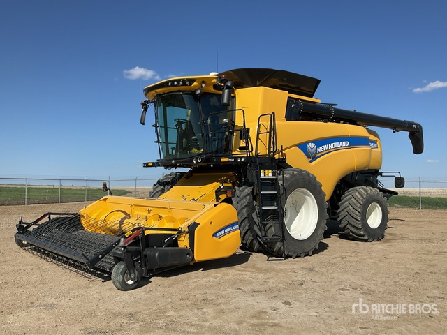 2020 New Holland CX8.80 Combine Harvester | Ritchie Bros. Auctioneers