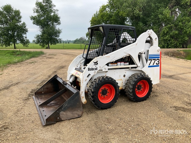 2000 Bobcat 773 Skid Steer Loader | Ritchie Bros. Auctioneers