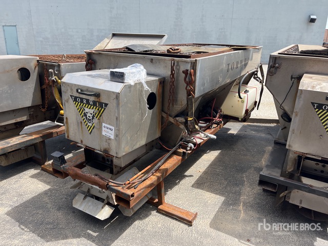 Torrwel bed mount 8 ft Stainless, w/brine applicator Salt Spreader ...