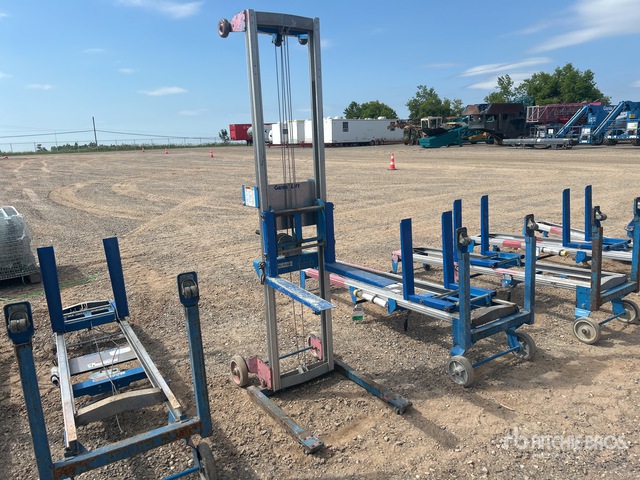Genie GL-12 12ft Material Hoist | Ritchie Bros. Auctioneers
