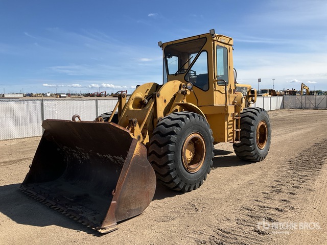 1976 Cat 950 Wheel Loader | Ritchie Bros. Auctioneers