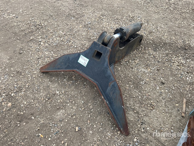 Grapple Arm | Ritchie Bros. Auctioneers